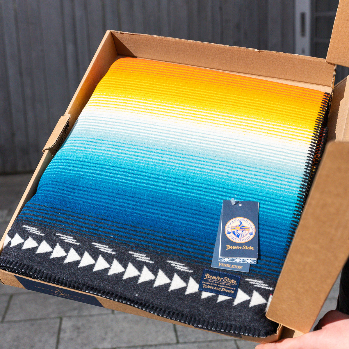 Pendleton Saltillo Sunset Blanket ( 162 x 203 cm)