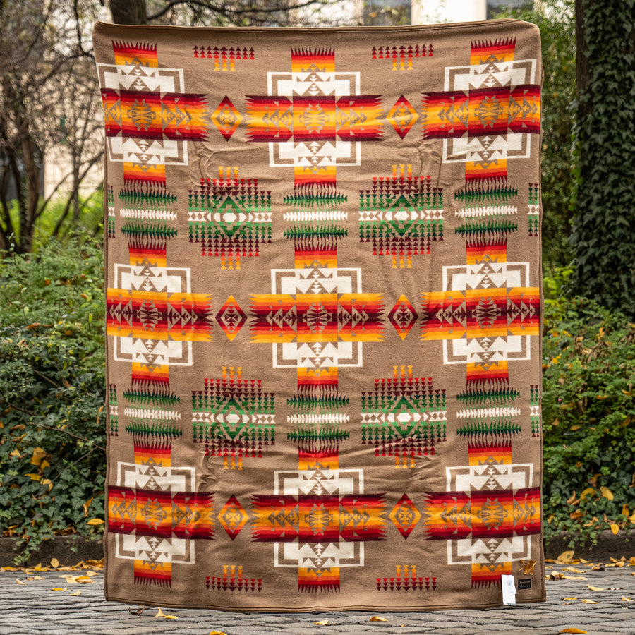 Statement-Store: Pendleton Chief Joseph - Jacquard Blanket Robe