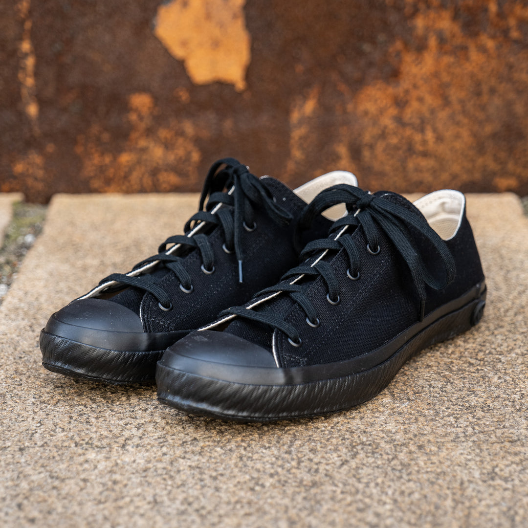 Shoes Like Pottery - Sneakers hand-sewn in Japan